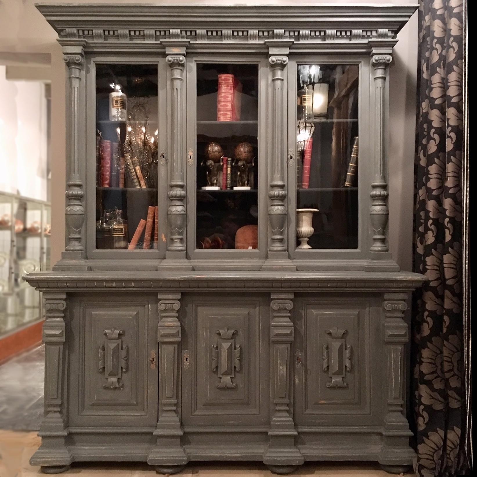 Beautiful antique Dutch cabinet - Piet Jonker