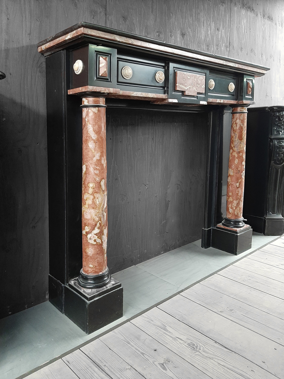 Black marble antique column fireplace - Piet Jonker