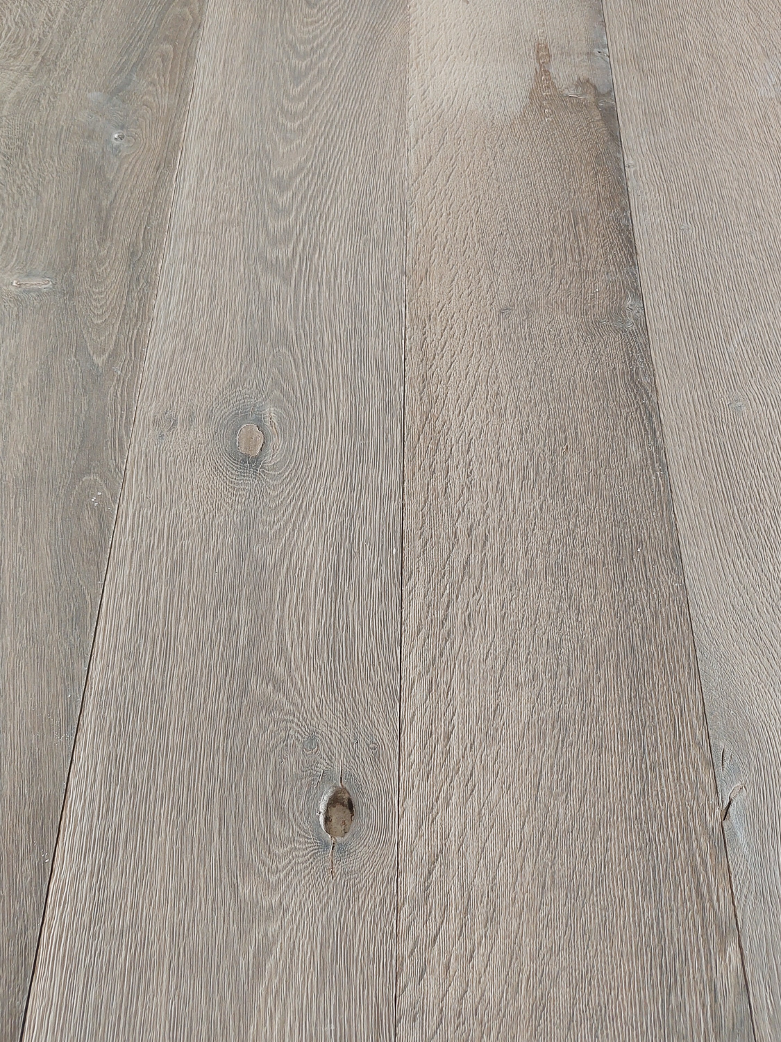 Deeply distressed and greyed solid oak floorboards - Piet Jonker