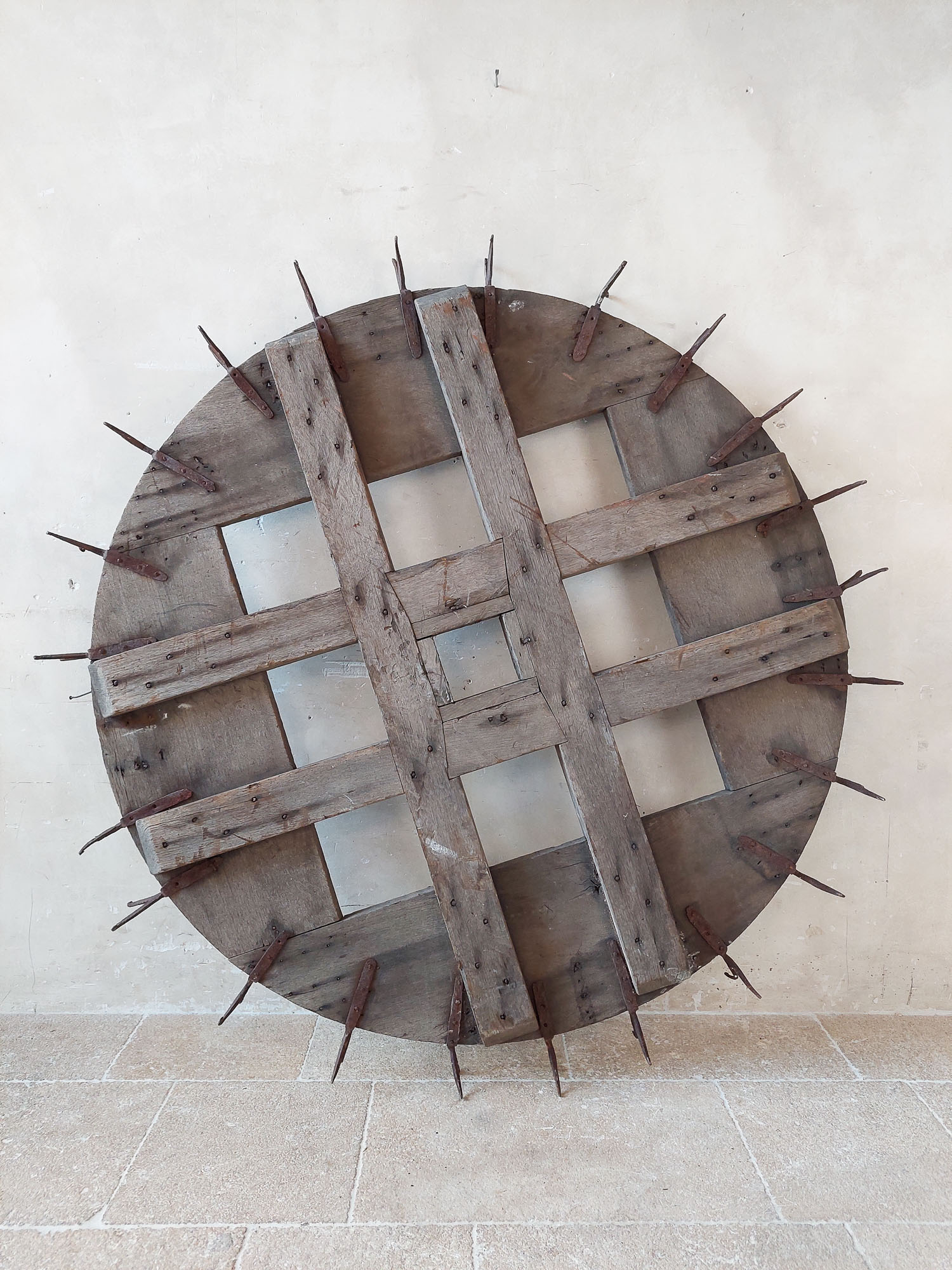 17th century lifting wheel from Amsterdam warehouse - Piet Jonker