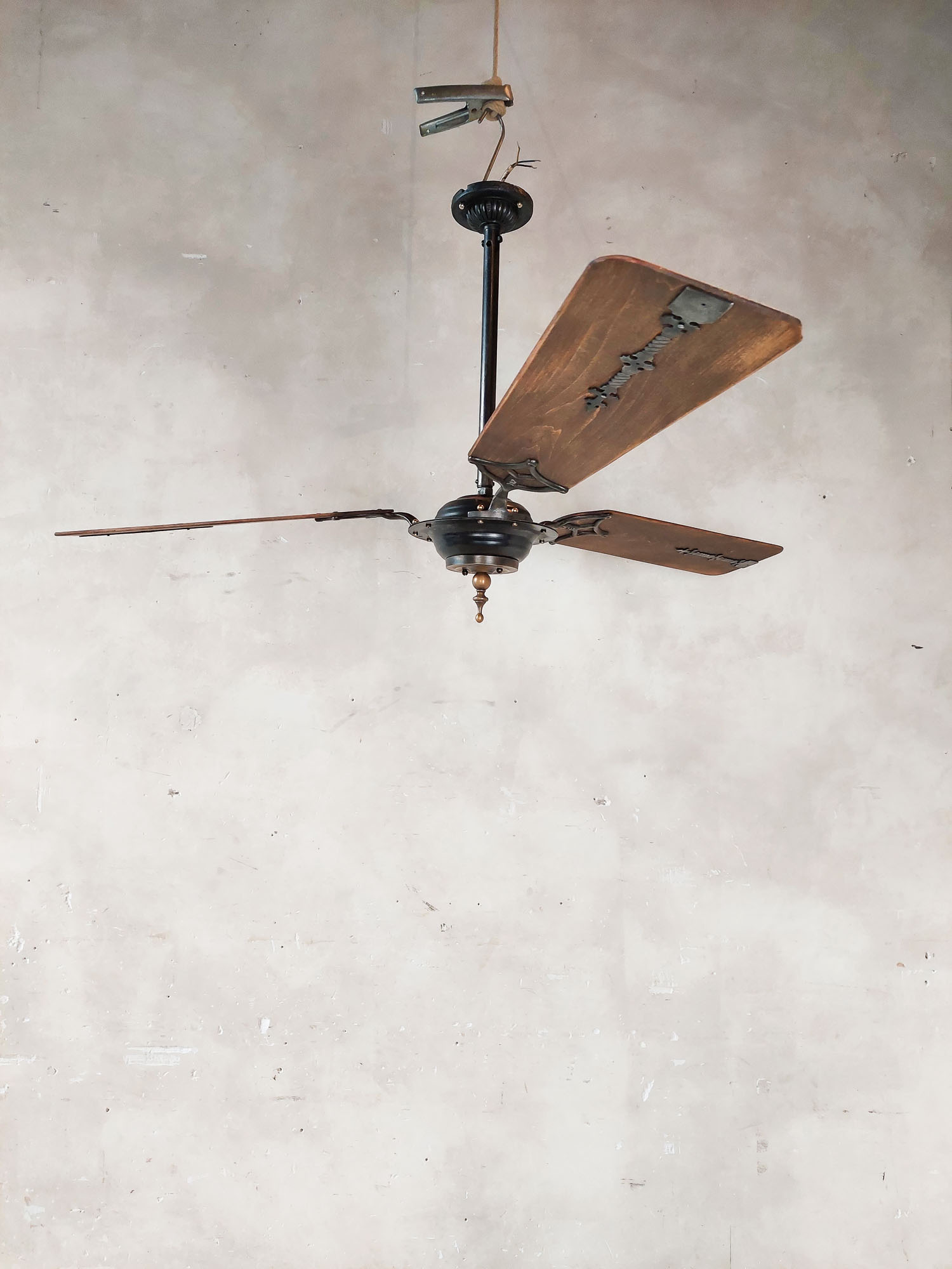 Stylish industrial old ceiling fan - Piet Jonker