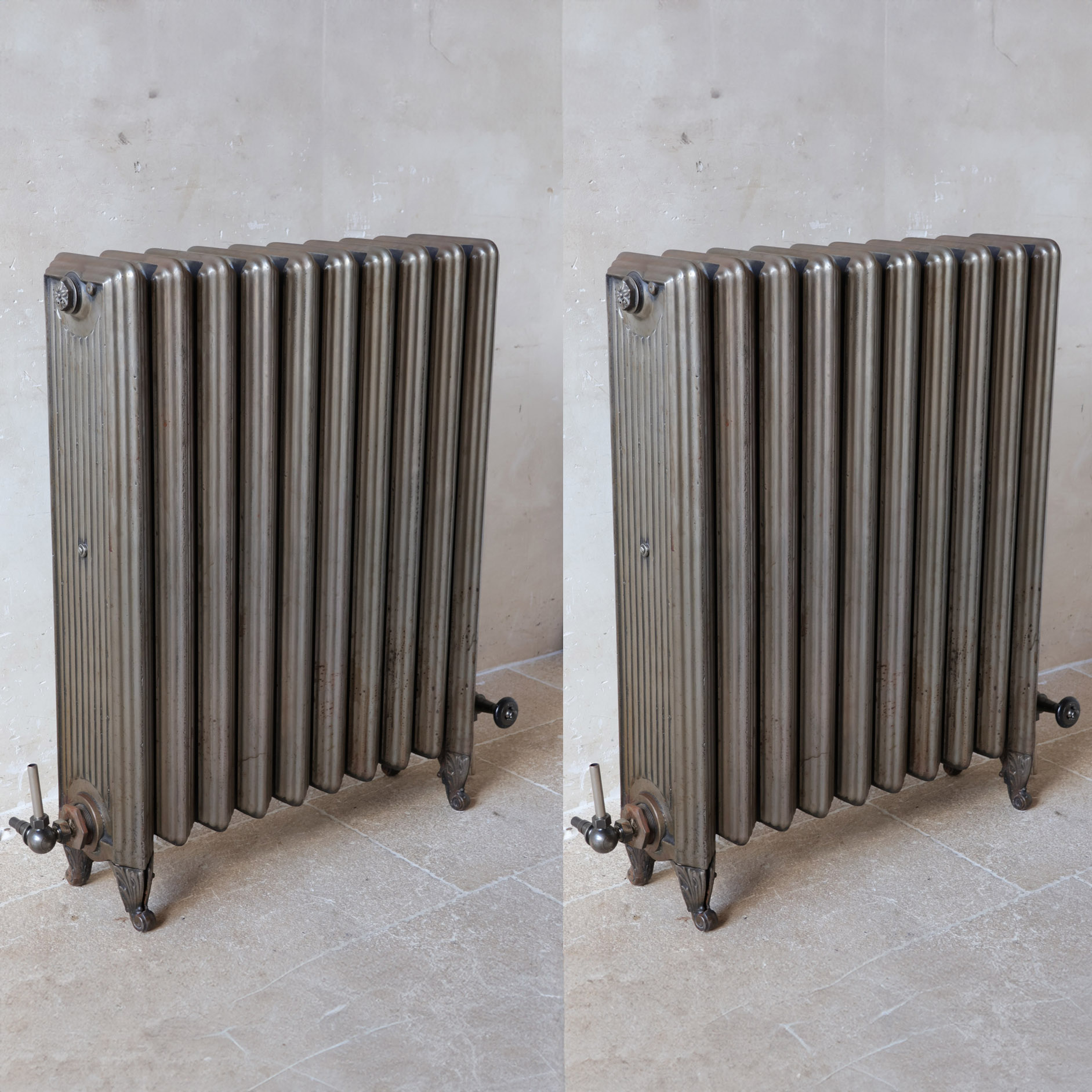 Pair of English antique cast iron radiators with acanthus feet - Piet ...